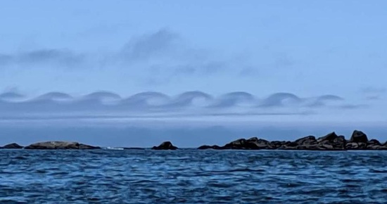 (PHOTO) Rare Wave-Like Clouds Seen Near Brookings | Wild Rivers Outpost ...