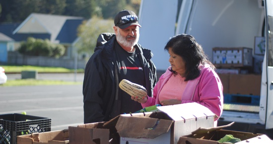 "This Is Exciting!": Mobile Produce Pantry's First Klamath Stop A Hit ...